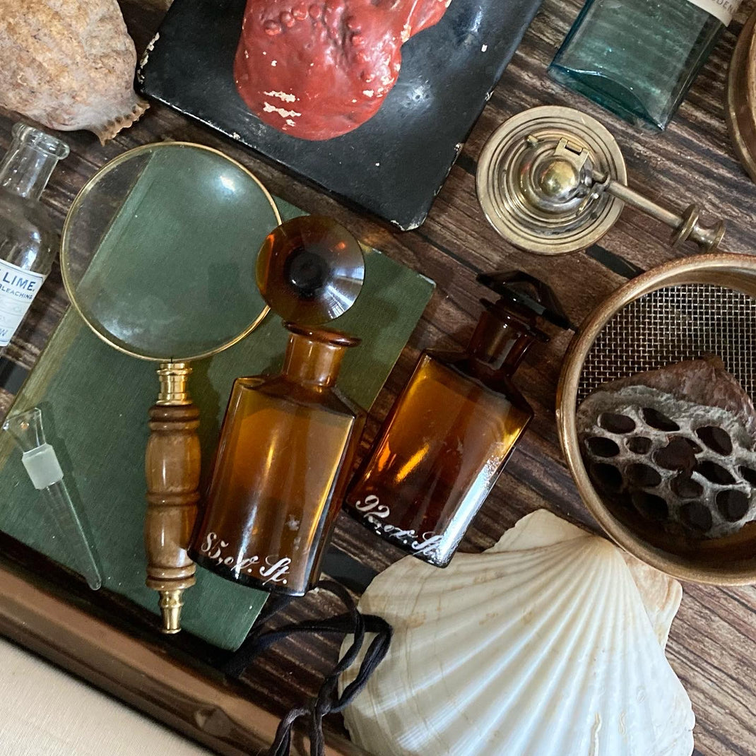 Antique Scientific Instruments | Vintage Lab Accessories | The Urban ...