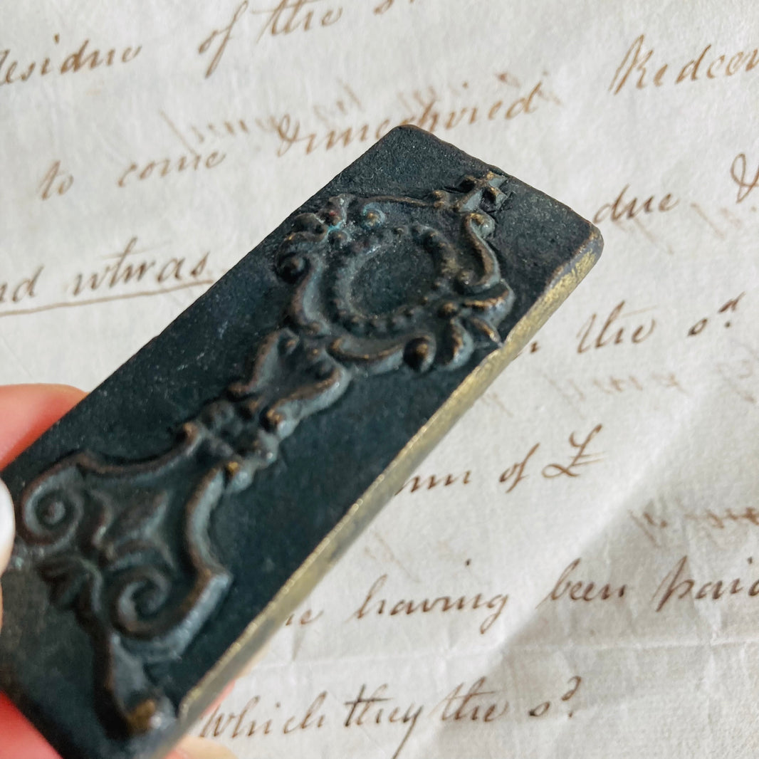 Cabinet of Curiosity Discover These Unusual, Random and Rare Antiques ...