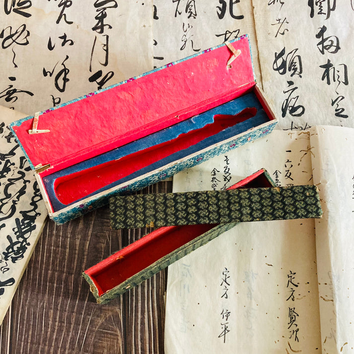 Antique Silk Covered Chinese Fan Boxes 1830c | The Urban Vintage Affair