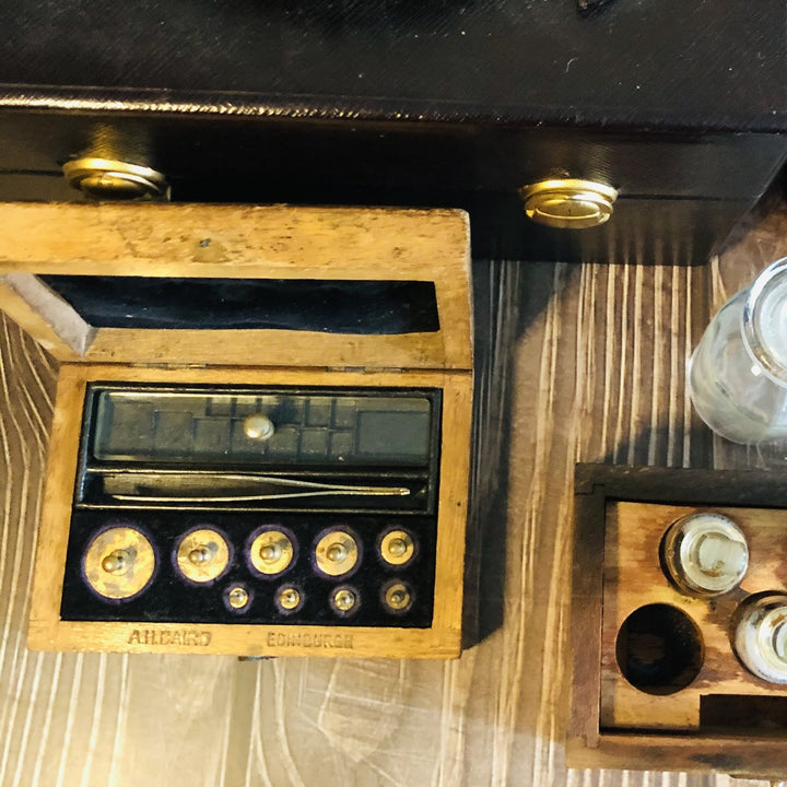 Antique Scientific Accessories | Vintage Lab | The Urban Vintage Affair