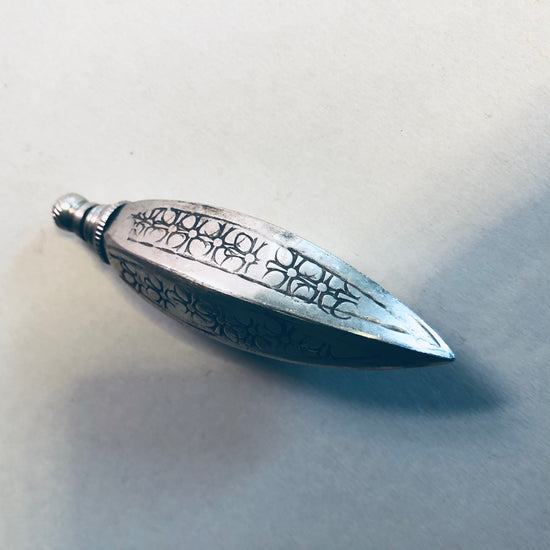 Antique Kohl Bottle / Scent Bottle from Iran – The Urban Vintage Affair