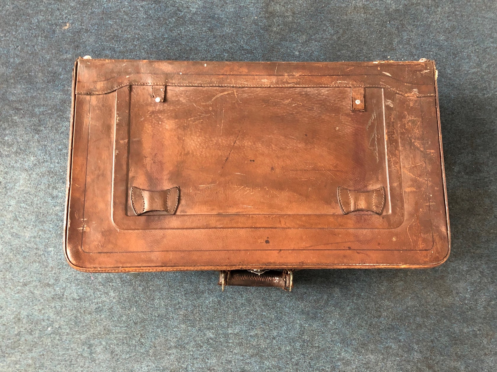 Vintage Shabby Chic Suitcase | Retro Suitcase for Vintage Wedding | The ...