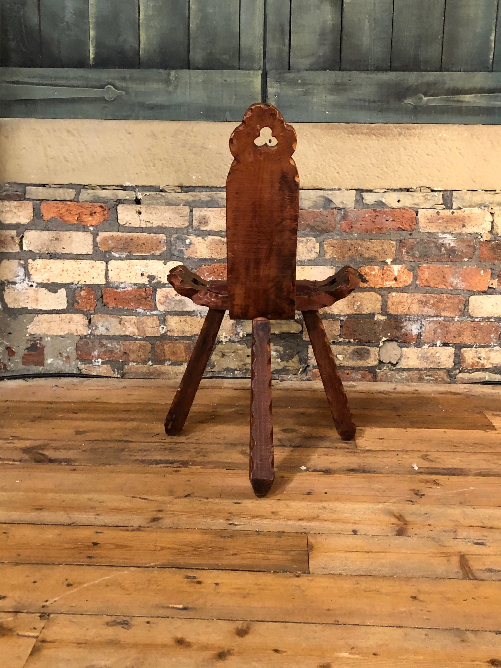 Vintage Corner Chair | Spanish Birthing Stool – The Urban Vintage Affair